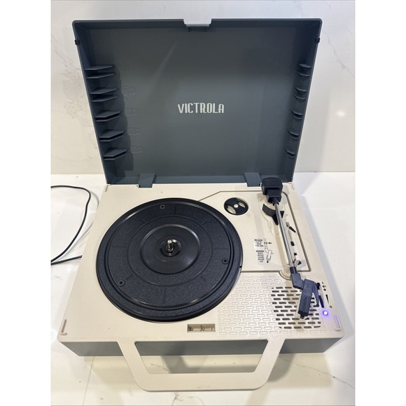 Media | Victrola Record Player Respin Sustainable Bluetooth Suitcase W ...